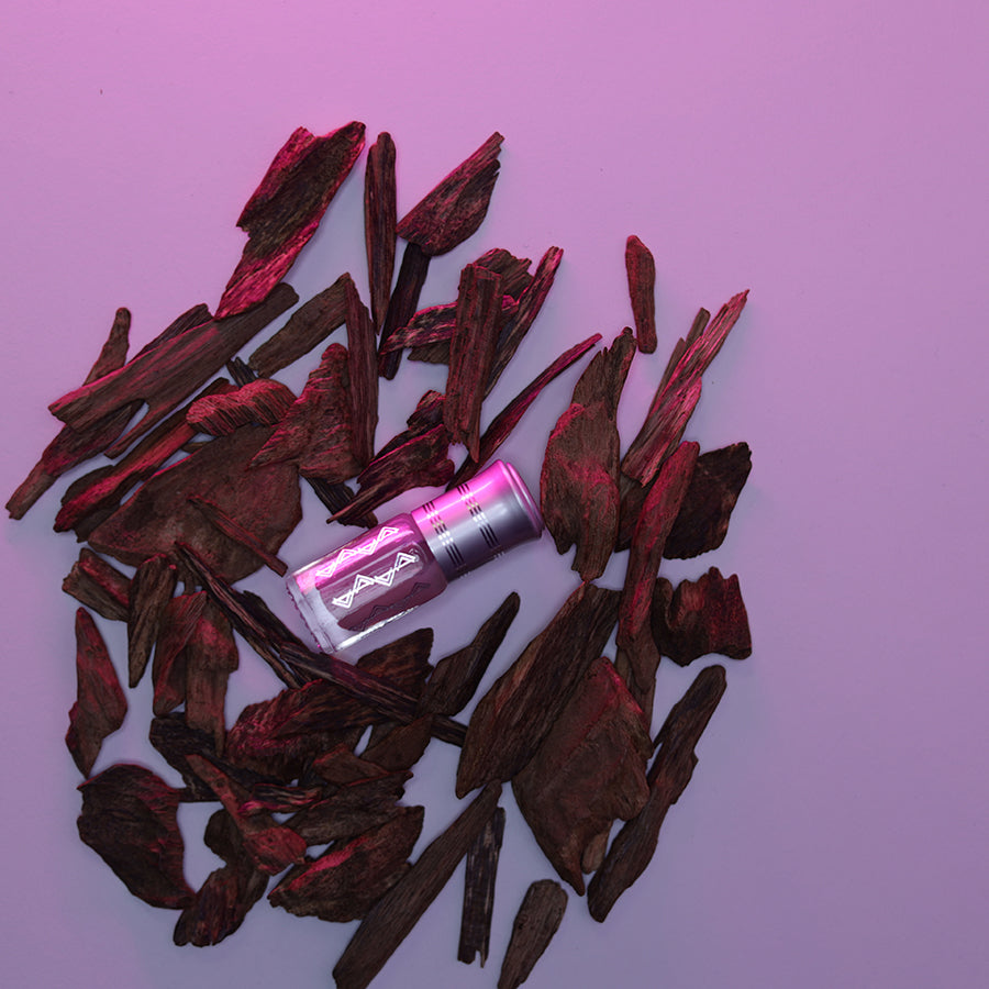 The Allure of Oud Perfume: History, Aromas, and Gift Ideas – Maqam Al ...